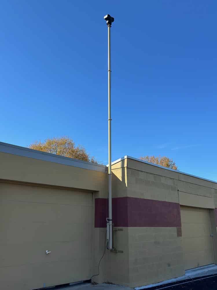 RATT Wall-Mounted Telescopic Mast for Trailers + Buildings