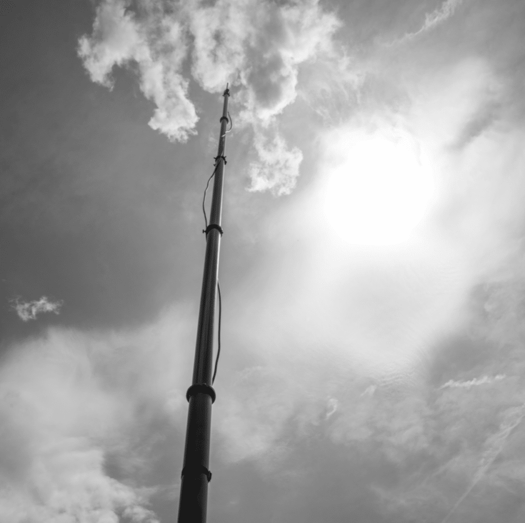 16' RATT Telescopic Mast + Custom Mount Bundle - Black